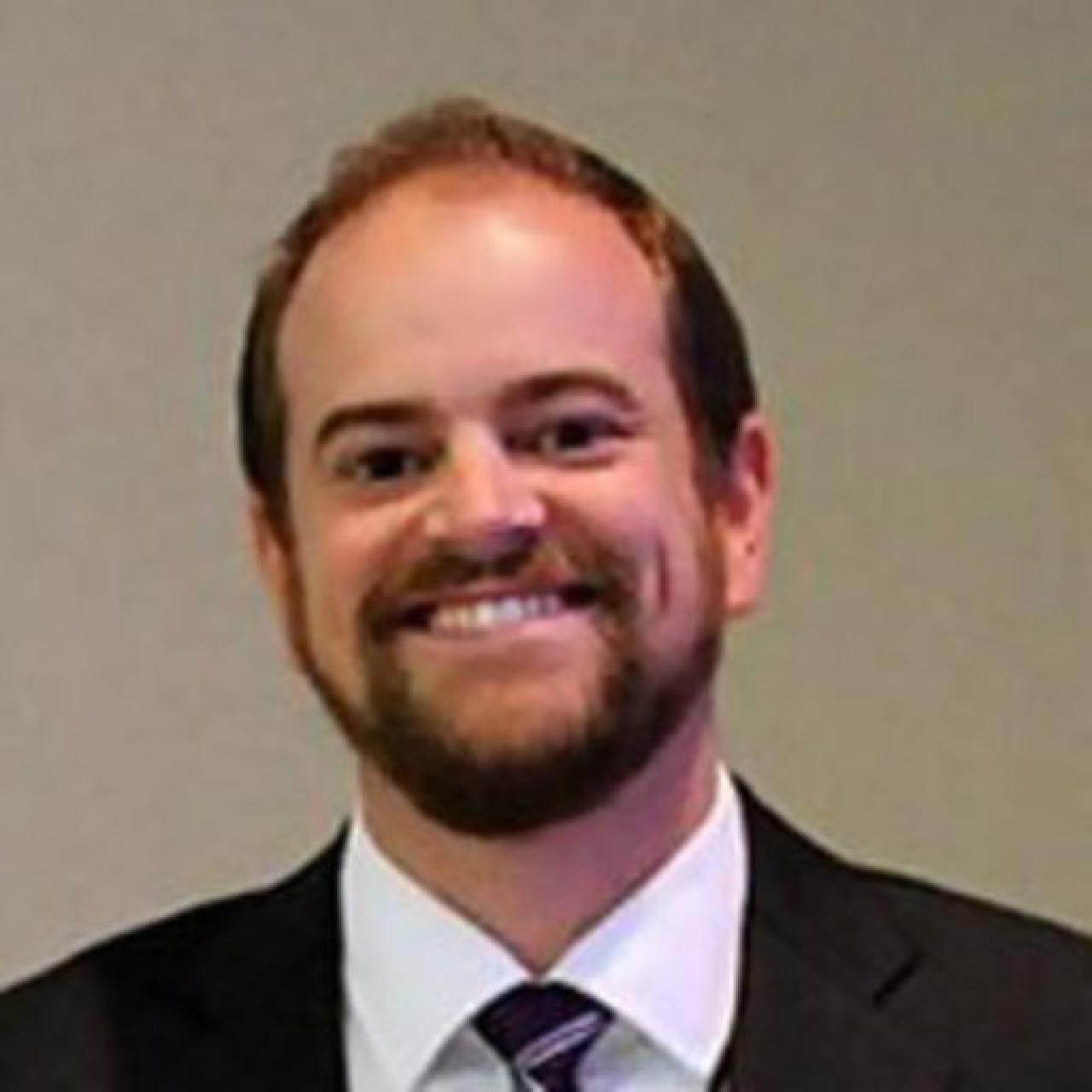 Alan Detton Receives Fundamentals Outstanding Teacher’s Award | Pathology